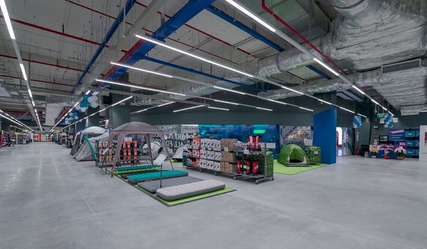 Review trải nghiệm mua sắm quần áo thể thao ở Decathlon Tân Phú